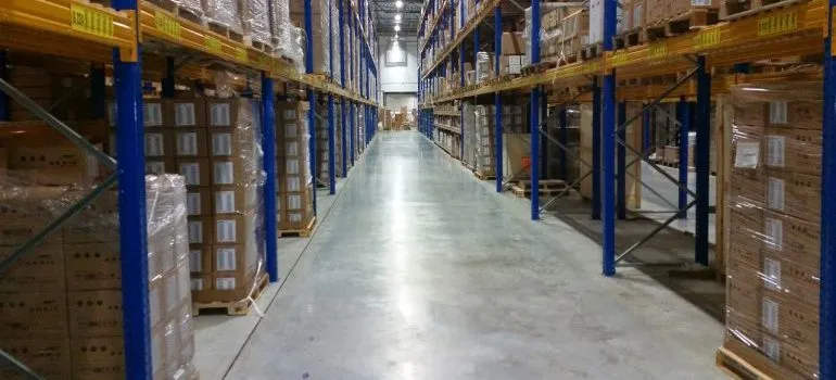 How to choose the right boxes for self-storage - PortaBox Storage