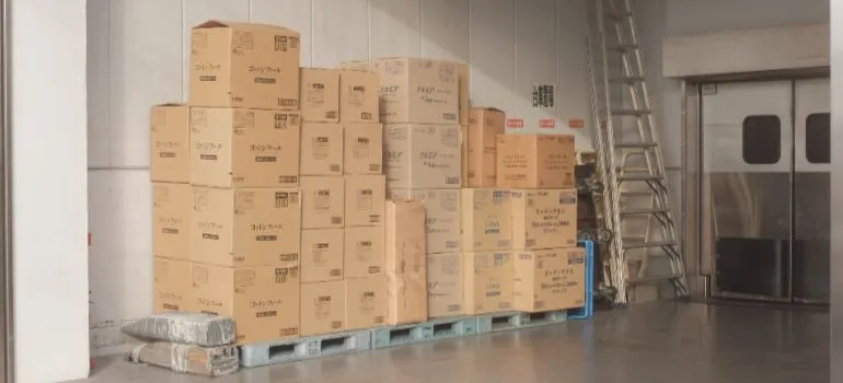 How to manage inventory in self storage | PortaBox Storage